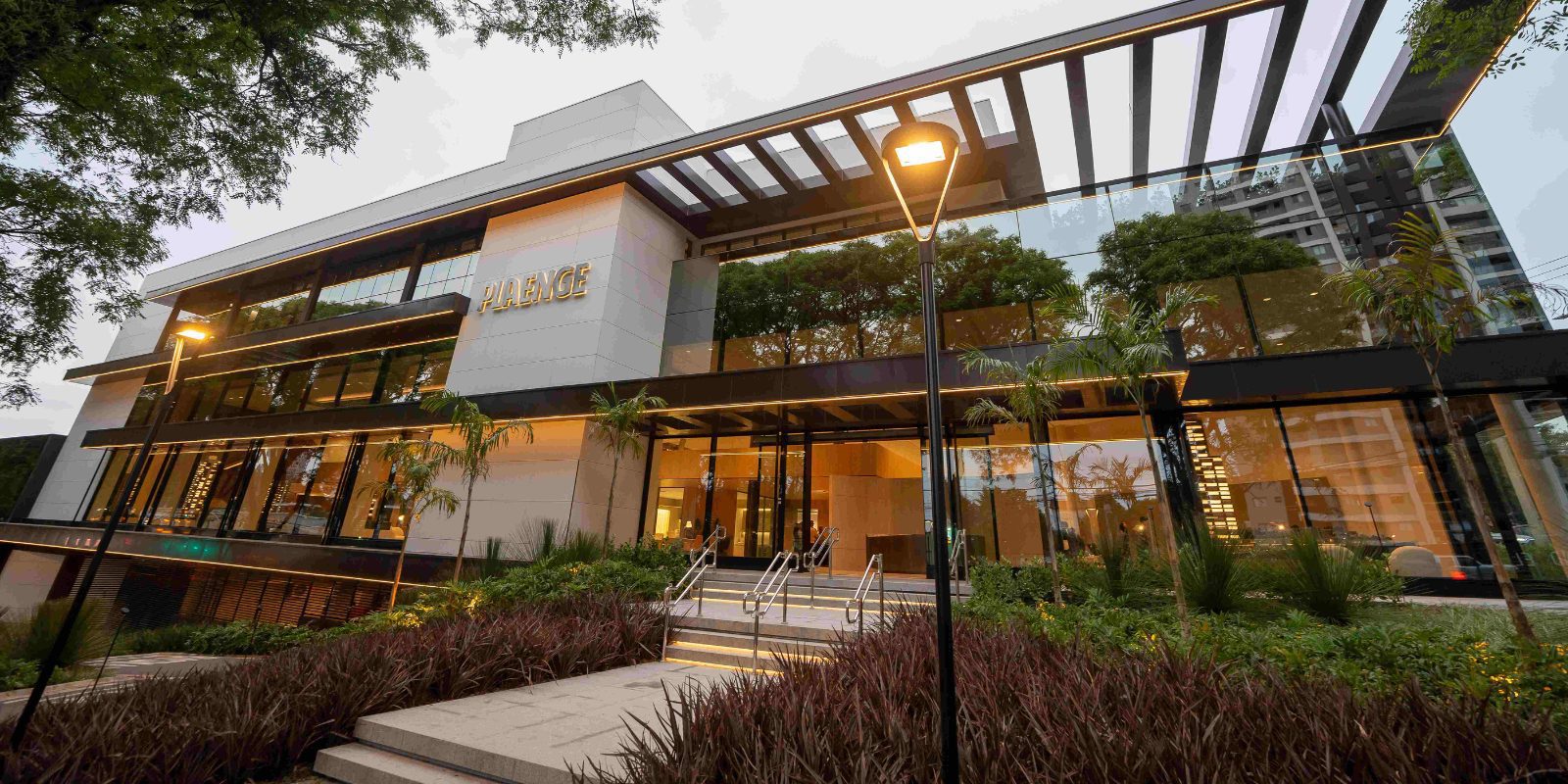 Plaenge inaugura a maior central de vendas do setor no Brasil - Economia PR